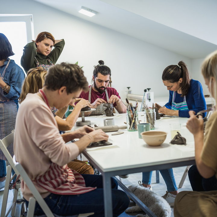 Creative Art & Craft Workshops in Warwick | Artworks UK